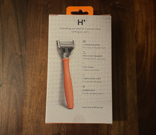 Back of the Harry’s razor package.